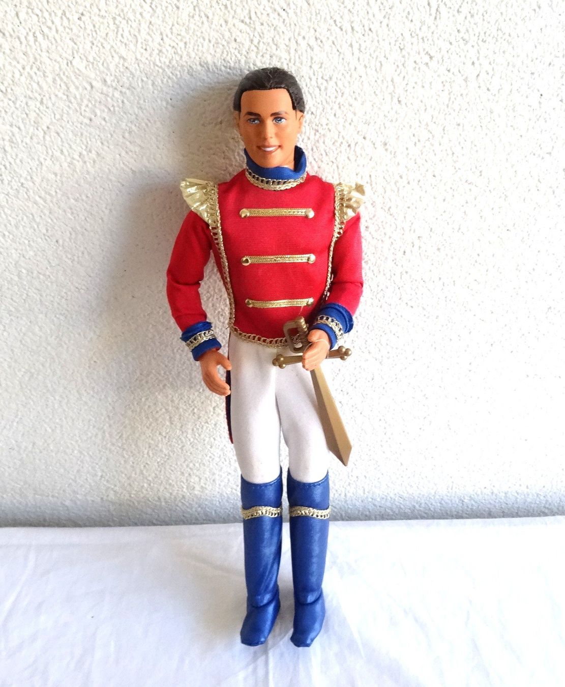 Barbie Ken Puppe Nussknacker Prinz Eric (Gebraucht) in Minusio für CHF ...