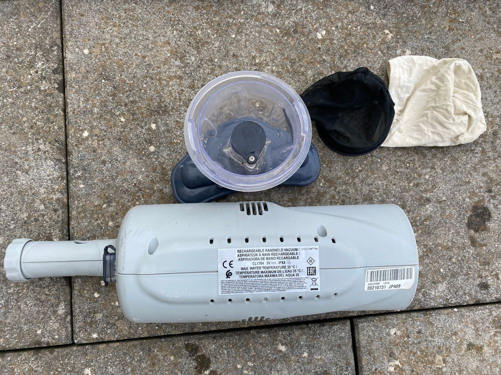 Intex Akku Poolsauger: Modell CL1704 (Gebraucht) in Staffelbach für CHF ...