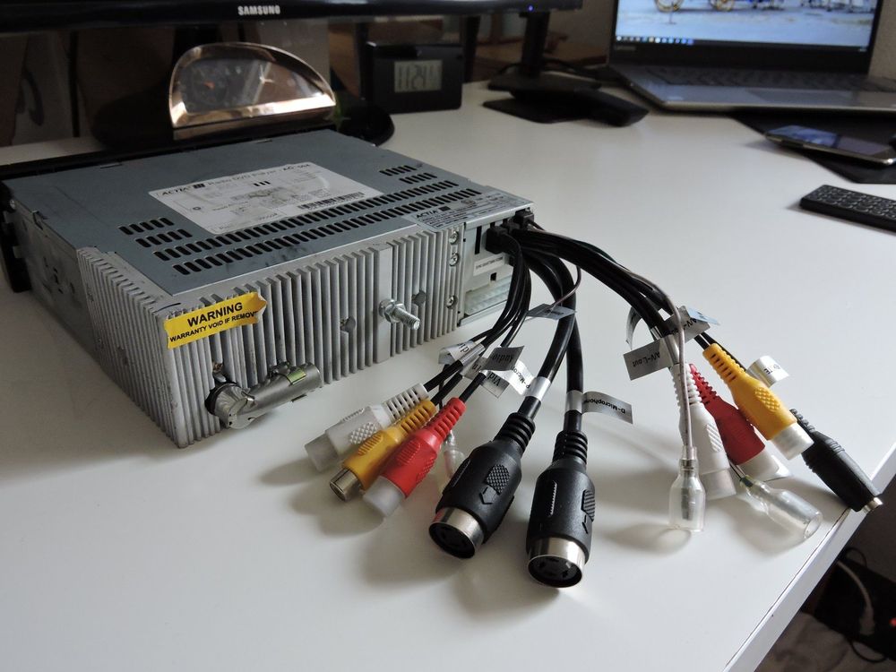 Autoradio ACTIA Radio-DVD Player ACT504 | Kaufen auf Ricardo