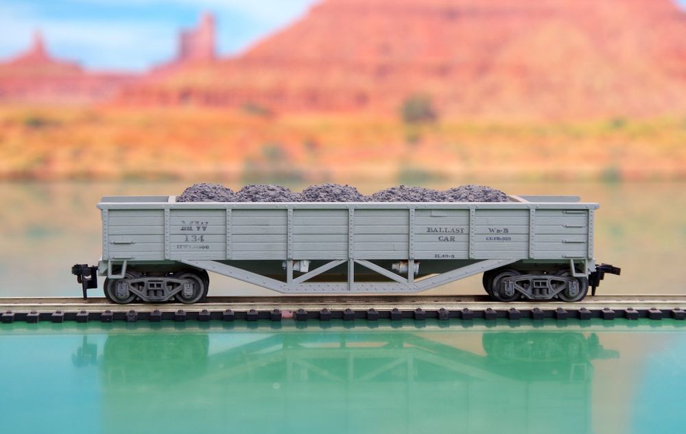 Roundhouse H0 Ballast Hopper MoW (USA) (Neu (gemäss Beschreibung)) in Frauenfeld für CHF 9.9 ...