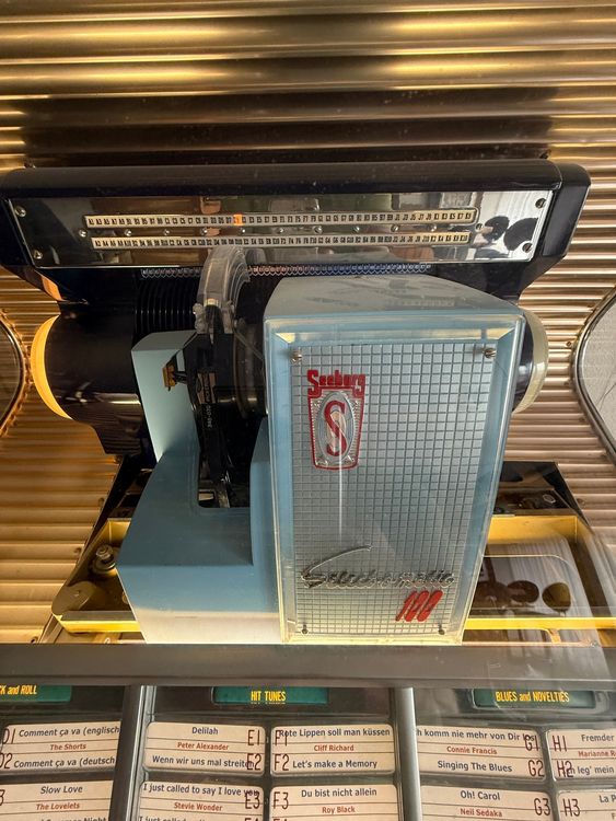 Seeburg “Select-O-Matic 100” – Jukebox 45 tours (100x) (Gebraucht) in ...