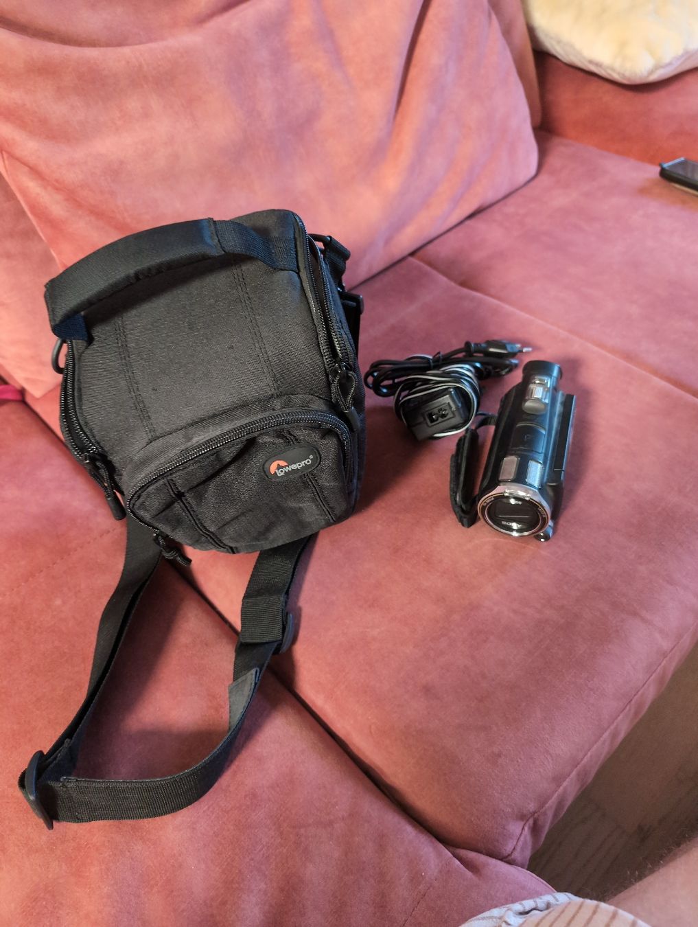 Sony Handycam HDR-cx700 Full HD Camcorder mit Projektor (Gebraucht) in ...