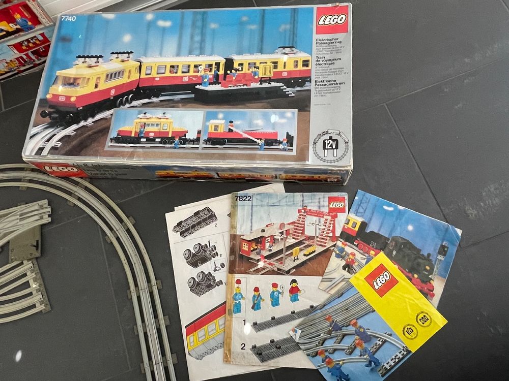 Lego 7740 Elektrischer Zug und 7856 Elektrische Weichen V12 | Kaufen ...