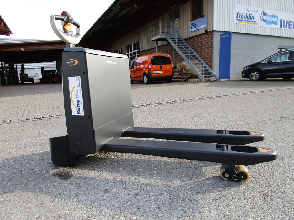 Stapler Niederhubwagen 1600 KG Elektro Crown WP 3210 Neu (Neu (gemäss ...