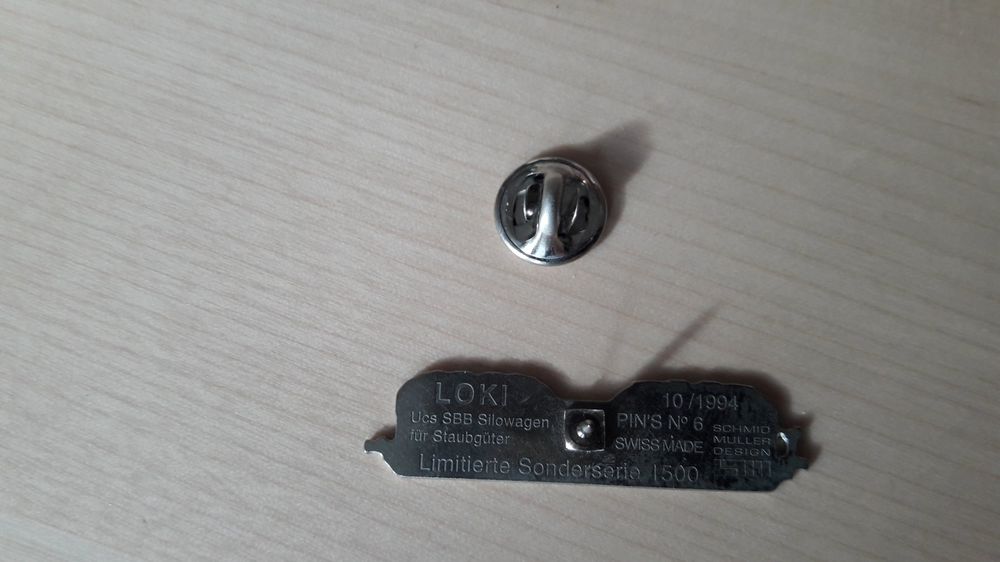 Pin's : LOKI, 2 wagons silo "Ucs" des CFF (Gebraucht) in Buttes für CHF ...