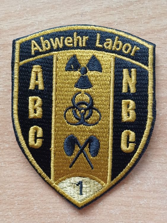 1 Badge, ABC Abwehr Labor 1, "gold" (Gebraucht) in Horw für CHF 6 – mit ...