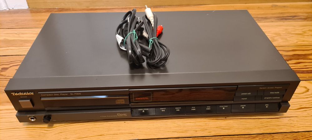 Technics CD Player (Gebraucht) in Stein am Rhein für CHF 60 – mit ...