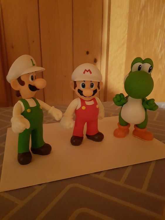 Super Mario Figuren (Neu und originalverpackt) in Matten b. Interlaken ...