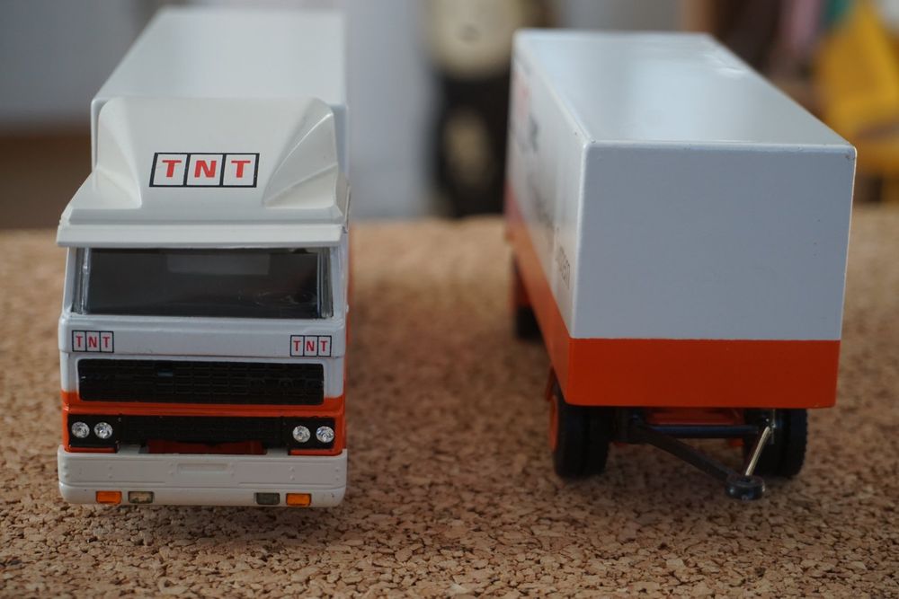 Lion Car DAF 3300 TNT Anhängerzug 1:50 COOL !!!!!!!! (Gebraucht) in ...