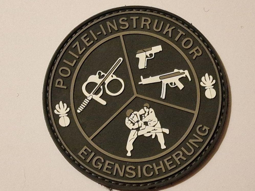 Polizei-Instruktor Abzeichen Patch Eigensicherung Pvc Klett | Kaufen auf Ricardo