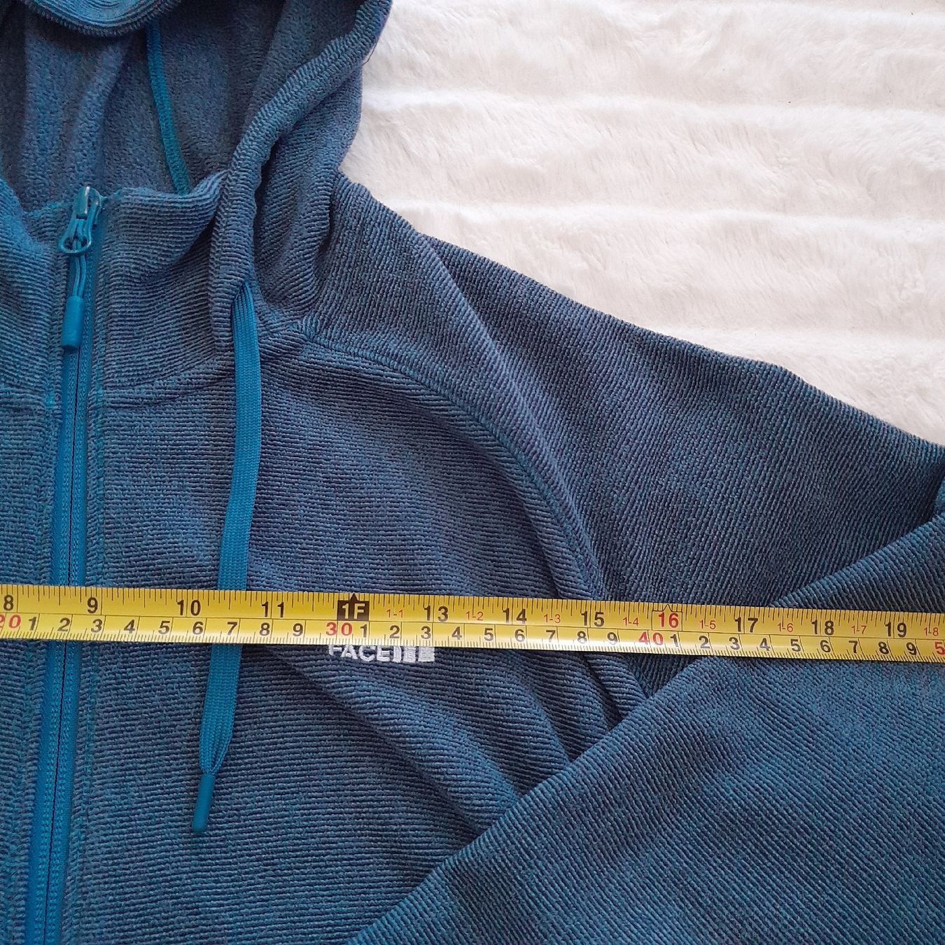 Veste The North Face à capuche, comme neuf, taille M (D'occasion) à ...