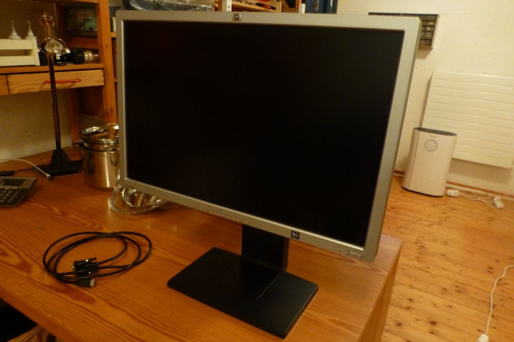 Flachbildschirm HP LP2465 | Kaufen auf Ricardo