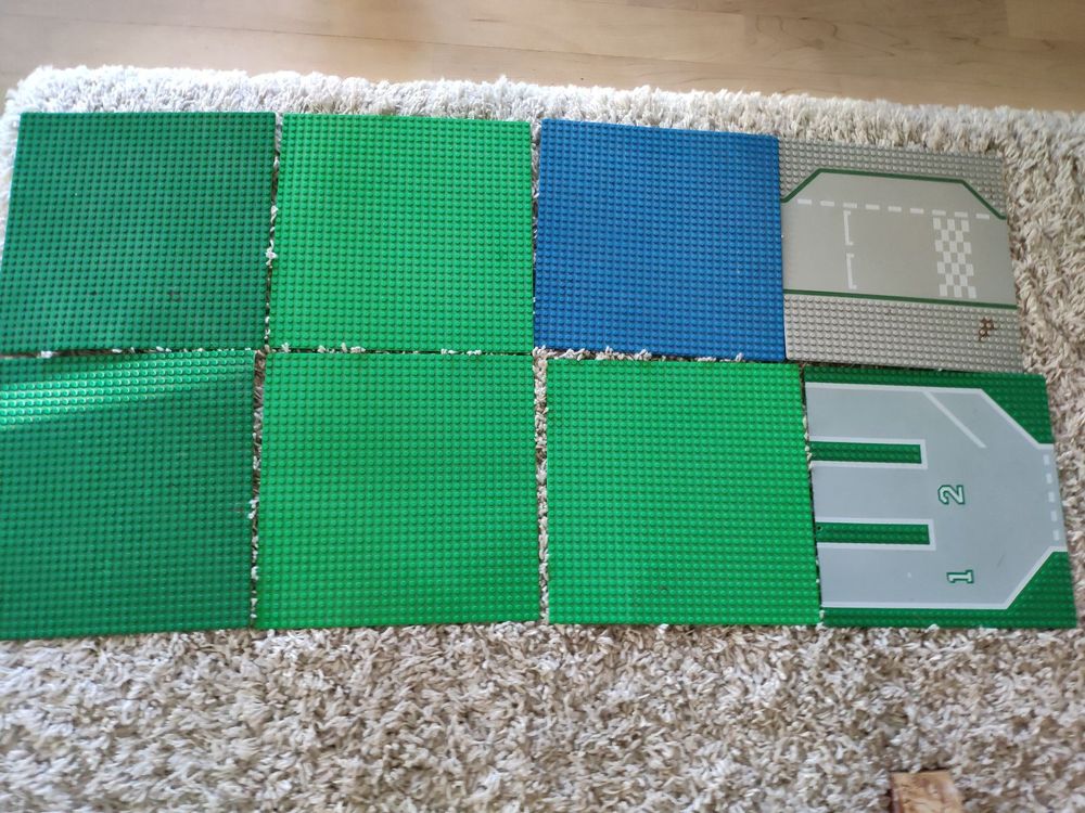 Lego Platten: 8 gross, 4 mittel, 2 klein | Kaufen auf Ricardo