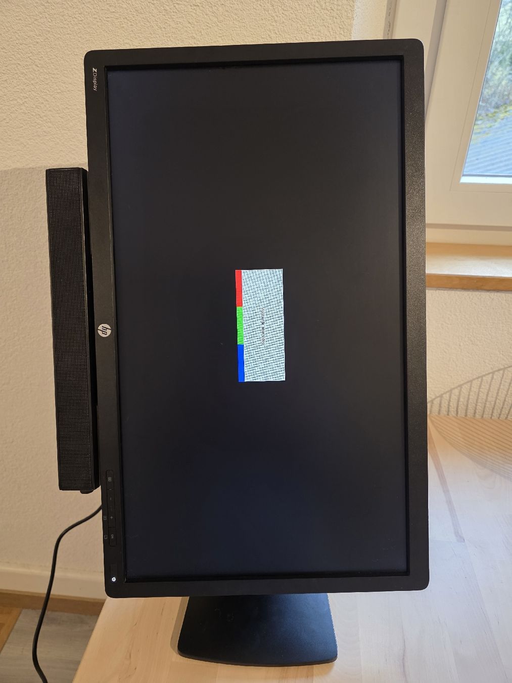 écran HP 24 pouces + barre de son (D'occasion) à Courchavon pour CHF 50 ...