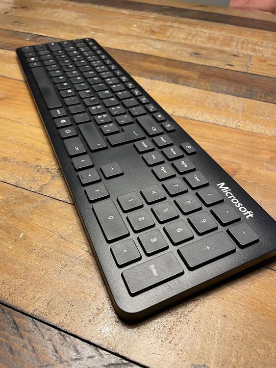 Microsoft BT Keyboard CH, kabellos (Gebraucht) in Dübendorf für CHF 20 ...