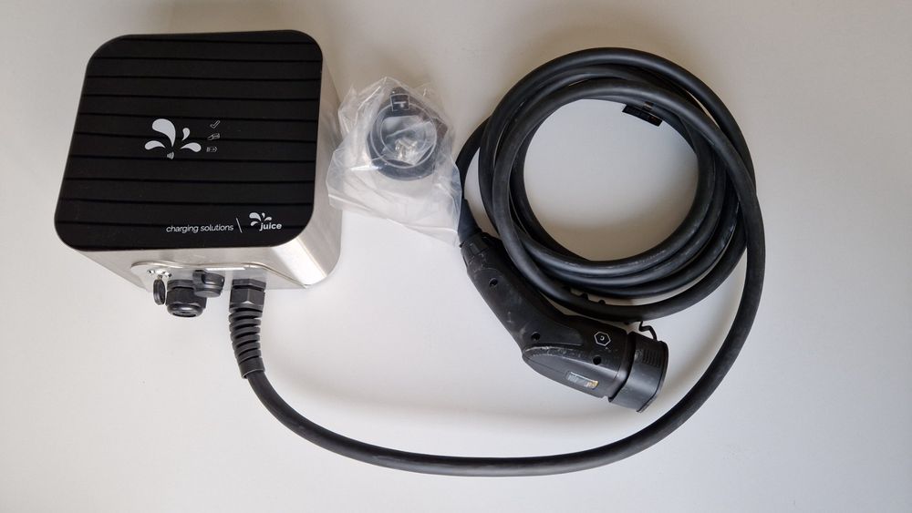 EL-JCME V1.0 Juice Charger ME, 1.4-22kW, Edelstahl, RFID (Gebraucht) in ...