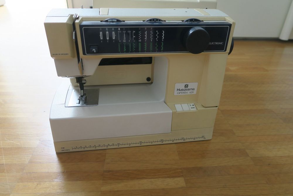 Husqvarna Optima 620 (Defekt) in Oetwil am See für CHF 10 – nur ...