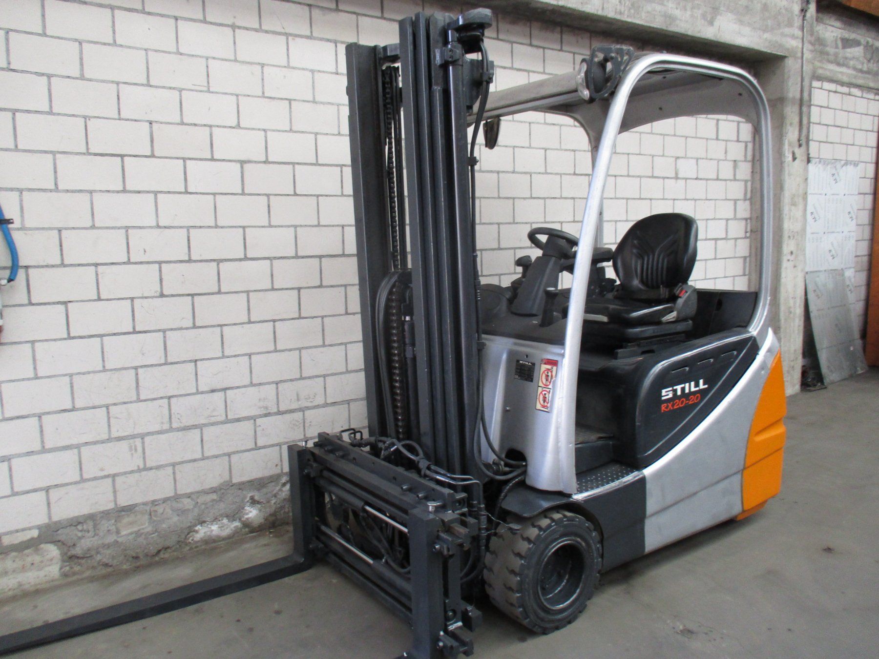 STAPLER STILL RX20-20 ELEKTRO GABELSTAPLER 4.80m Hubhöhe (Gebraucht) in Seon für CHF 13900 – nur ...