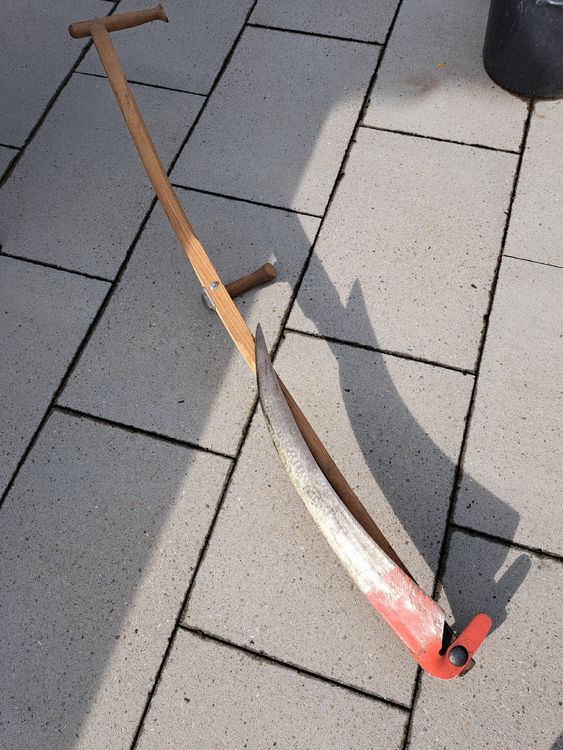 Sense mit Holzgriff, Senseblatt 65 cm | Kaufen auf Ricardo