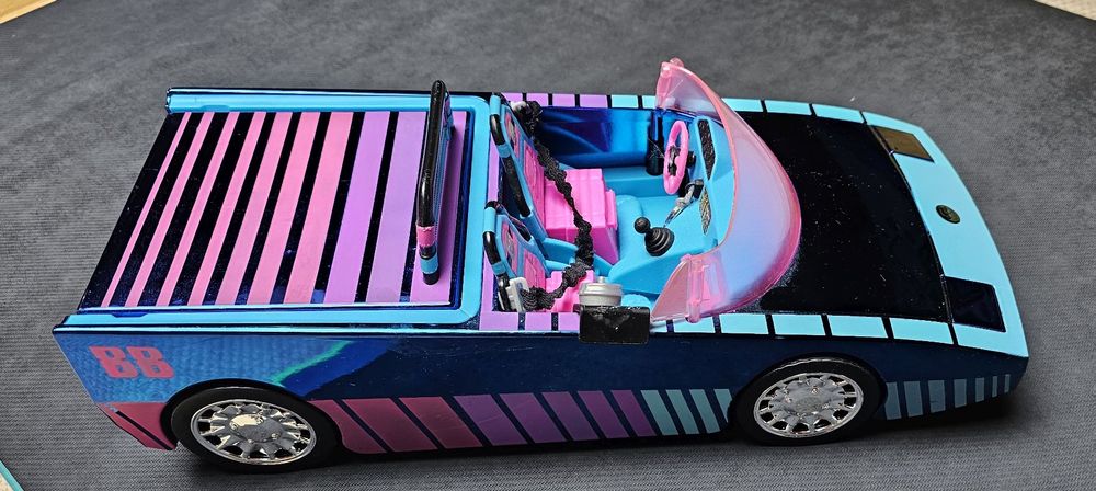 LOL Auto mit Whirlpool | Kaufen auf Ricardo