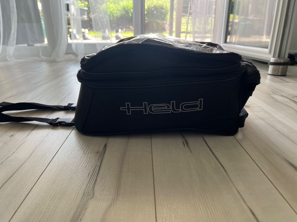 Held Magnet-Tankrucksack (Gebraucht) in Dinhard für CHF 6 – mit ...