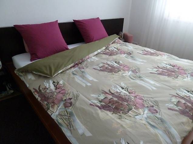 Neuwertige SATIN Bettwäsche-Garnitur, 200cm x 210cm (Gebraucht) in Gais ...