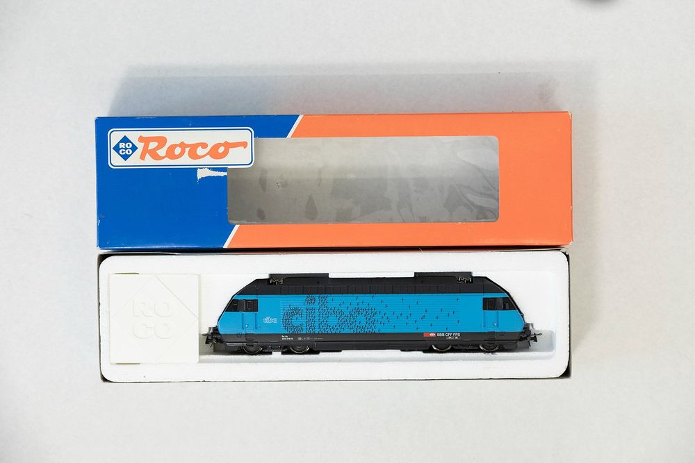 ROCO H0 E-Lok SBB RE460 CIBA BLAU, DC ANALOG, 43756 (Gebraucht) in zürich für CHF 120 – mit ...