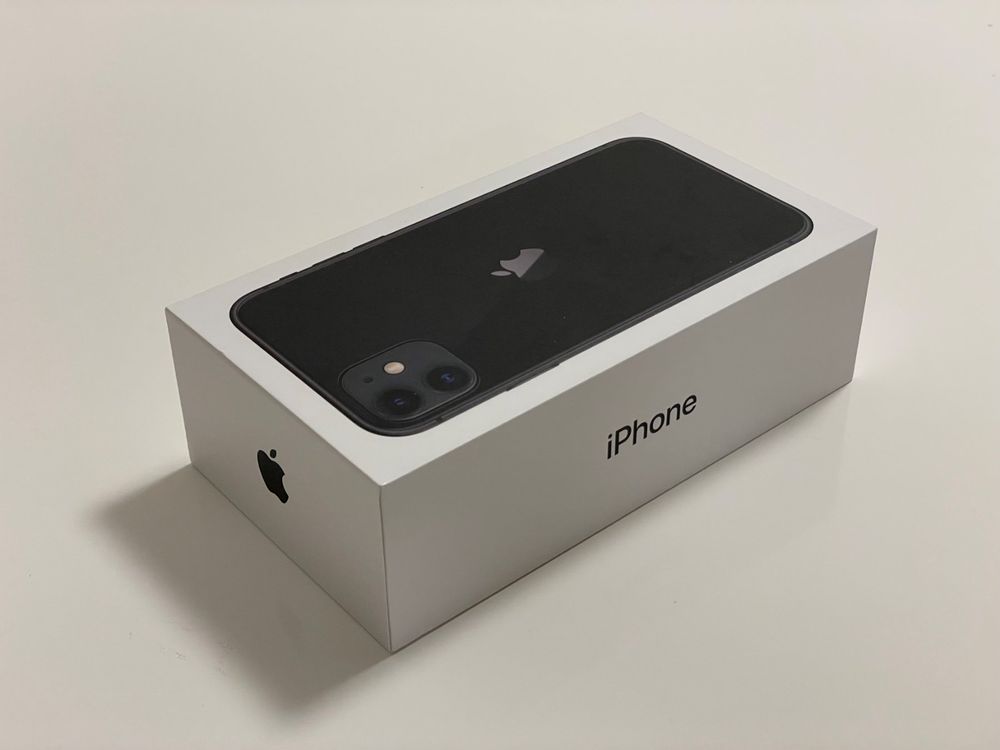 IPhone 11 Original Schachtel (Gebraucht) in La Chaux-de-Fonds für CHF 1 ...