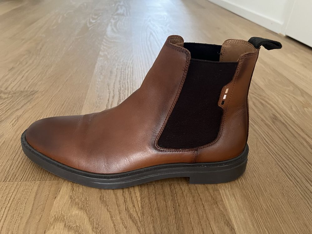 Hugo Boss - Chelsea Boots (Gebraucht) in Dornach für CHF 100 – mit ...