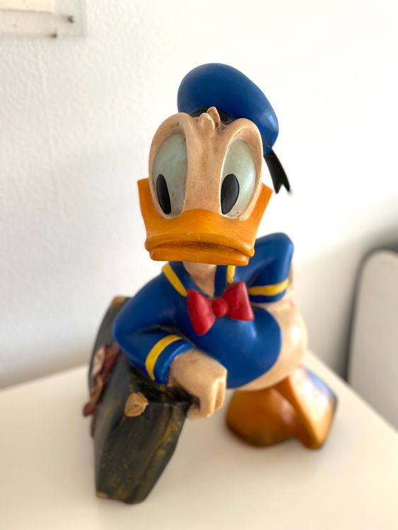 Donald Duck / Walt Disney Figur (Gebraucht) in Zürich für CHF 420 – nur ...