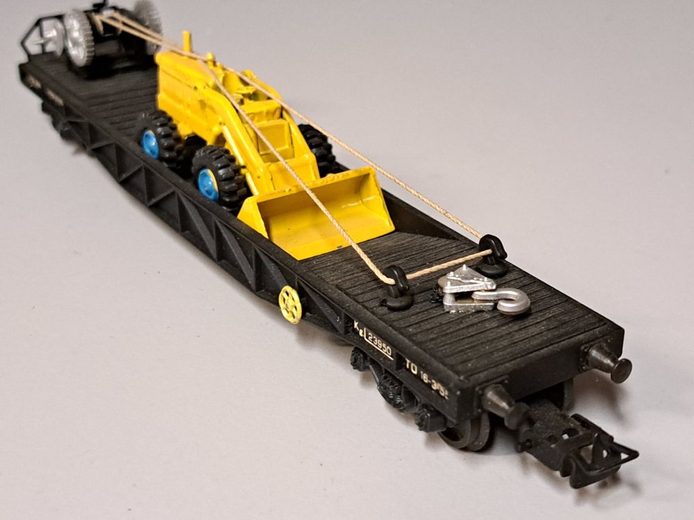 4-achsiger Güterwagen von Pocher mit Bagger | Kaufen auf Ricardo