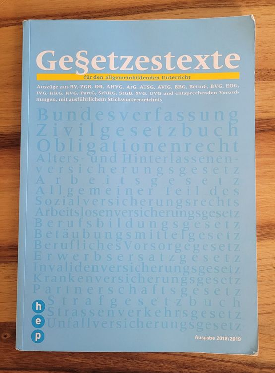 Gesetzestexte, Ausgabe 2018/2019 (Gebraucht) in Aarau für CHF 1 – mit ...