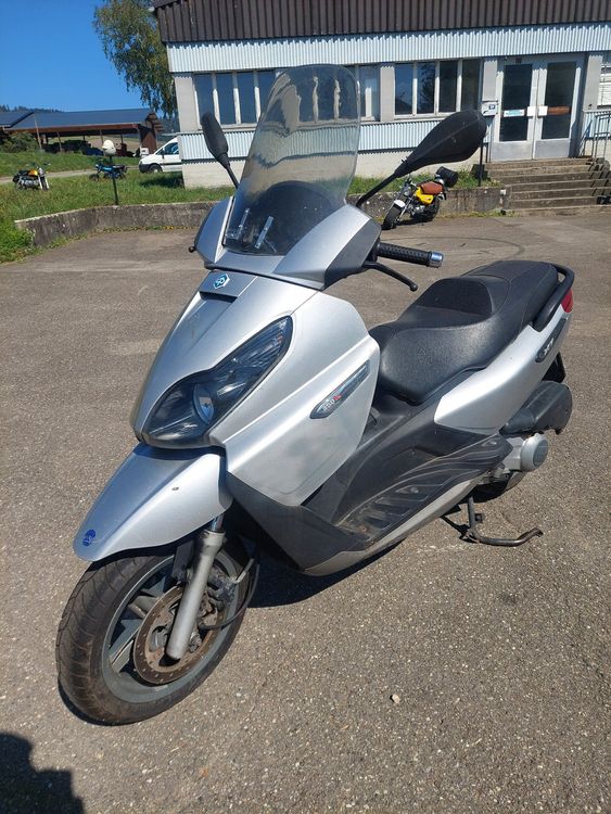 Piaggio X7 250 i.e. Gross Roller Scooter (Gebraucht) in Schleitheim für ...