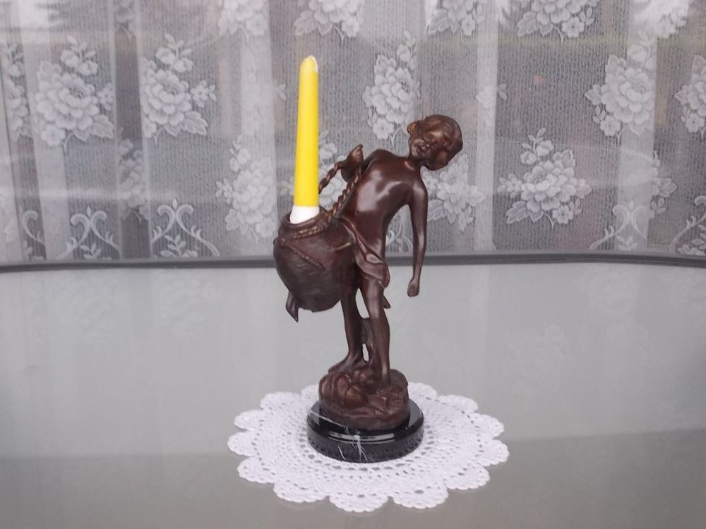 Bronze Skulptur Figur *Junge mit Korb* (Kerzenständer)(Vase) (Gebraucht) in Ostermundigen für ...