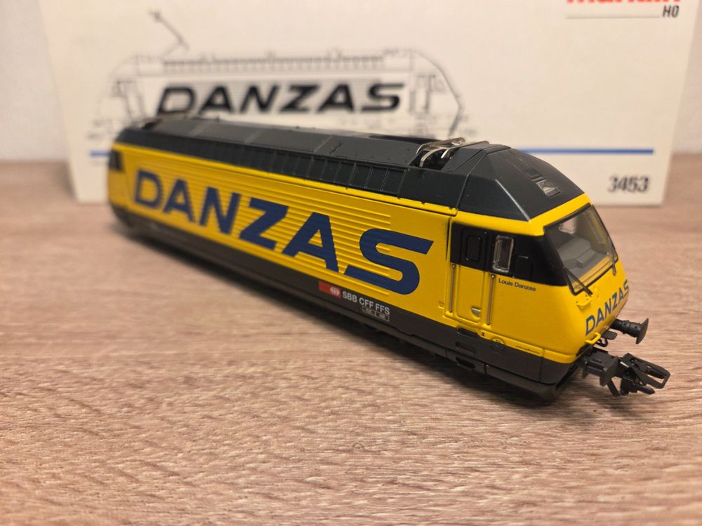 Märklin 3453 E-Lok Re 460 Danzas SBB Digital H0 (Gebraucht) in St-Aubin ...
