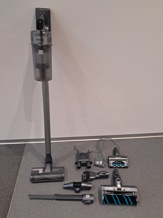 Samsung Akku Staubsauger Jet 75 Dyson Design Stabstaubsauger (Gebraucht ...