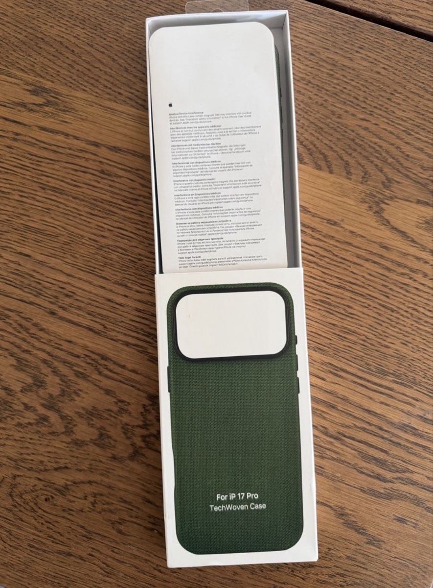 Coque iPhone 17 Pro TechWoven Vert Olive Neuve (Neuf avec emballage d ...