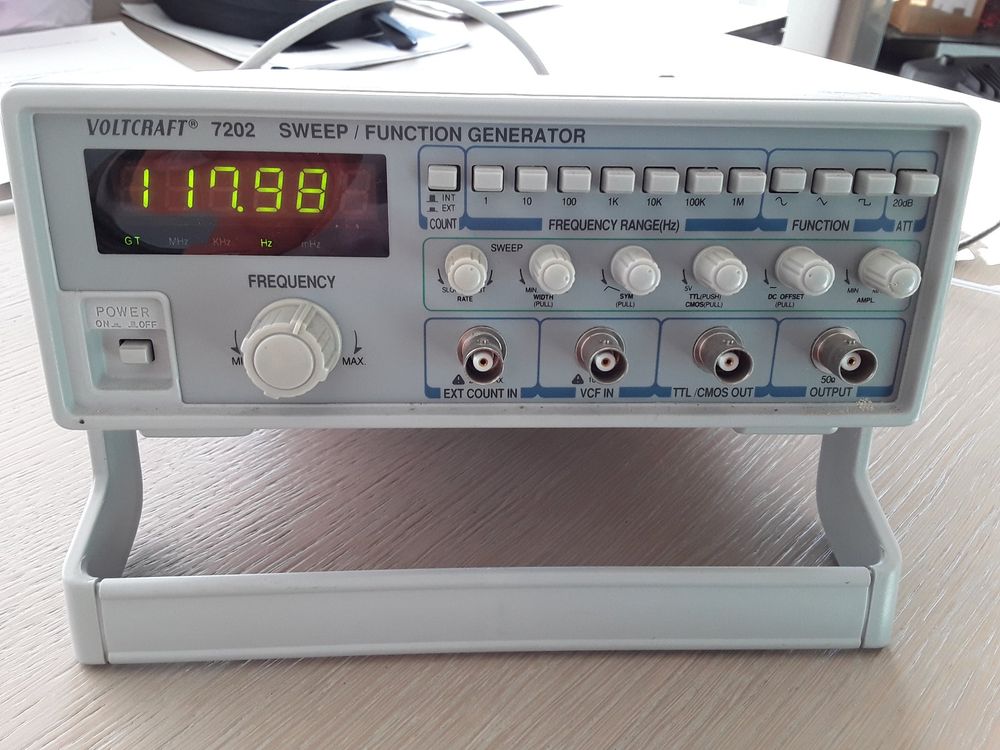 Voltcraft 7202 Sweep / Function Generator Frequenz (Gebraucht) in Bazenheid für CHF 90 – mit ...