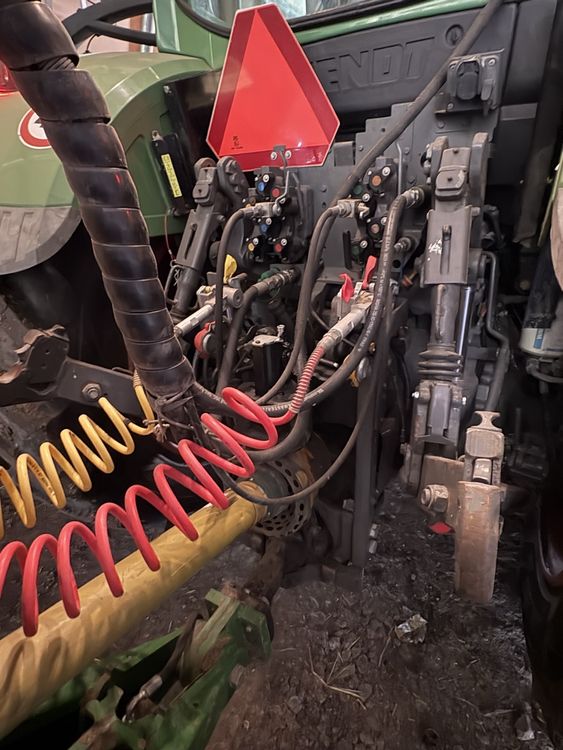 Fendt 724 Vario Profi+ Traktor (Gebraucht) in Vaduz für CHF 109000 ...