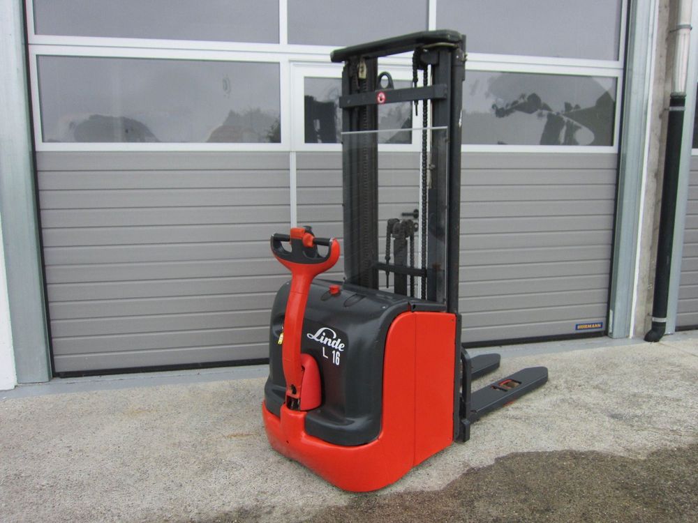 Ameise, Deichselstapler, Linde, Triplex (Gebraucht) in Hämikon für CHF ...