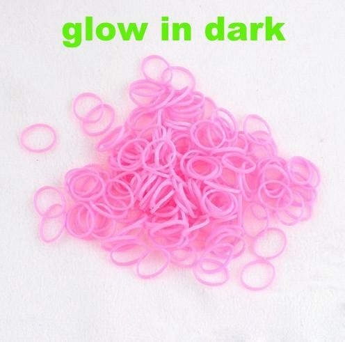 Loom Bands 300Stk. (Neu und originalverpackt) in Wetzikon ZH für CHF 1 ...