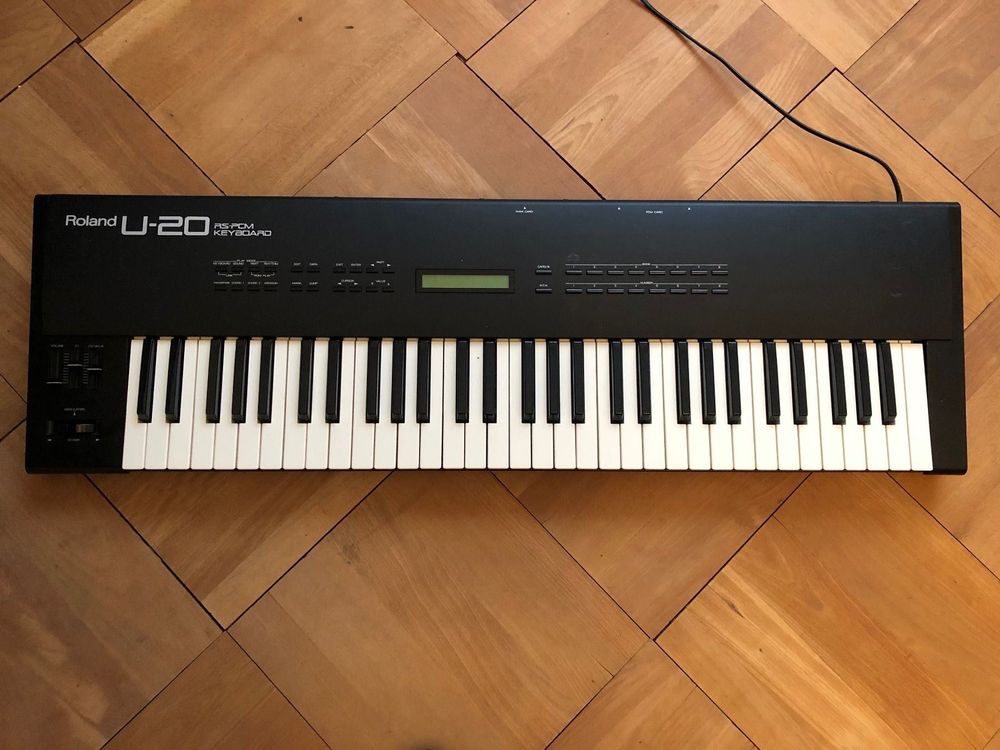 Roland U20 RS-PCM Keyboard (Gebraucht) in Zürich für CHF 27 – mit ...