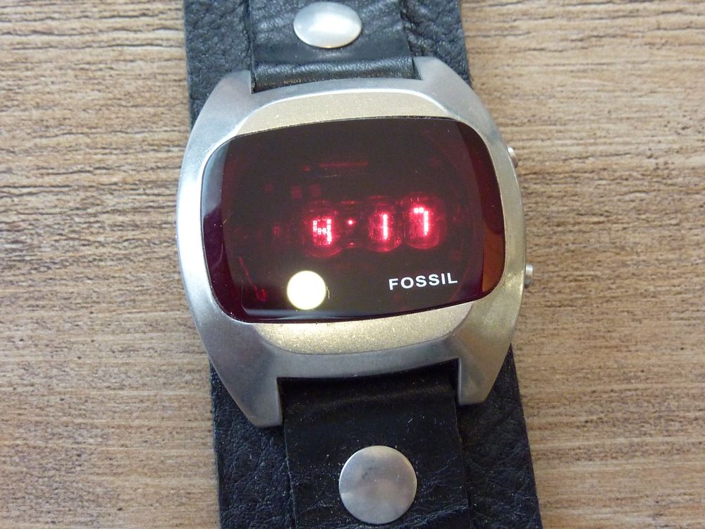 FOSSIL LED- Uhr NOS (Neu (gemäss Beschreibung)) in Reinach für CHF 74 ...