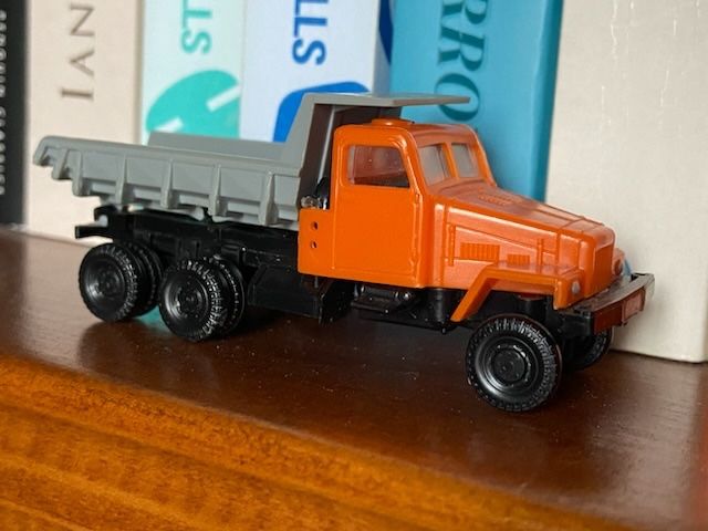 Modellauto Lastwagen 1/87 bzw H0 - Ostblock evtl. DDR? (Gebraucht) in ...