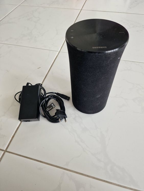 Samsung WAM1500 Multiroom-Lautsprecher (WLAN/360 Grad Sound) (Gebraucht ...