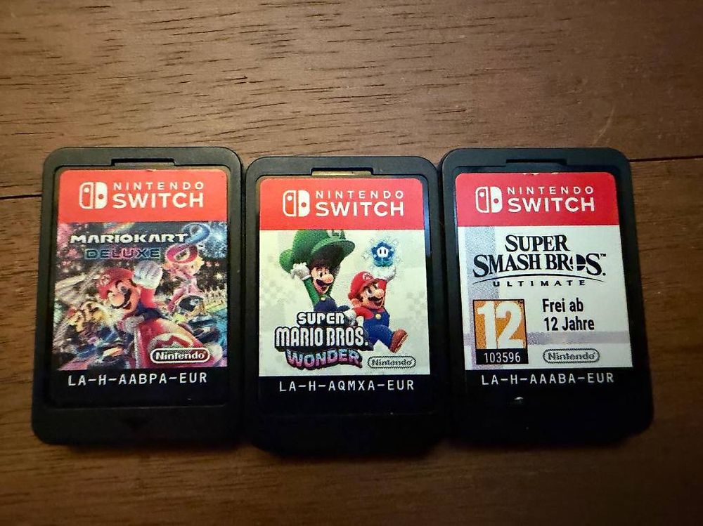 Lot Nintendo Switch Mario Kart 8 Deluxe + Wonder + Smash (Gebraucht) in ...