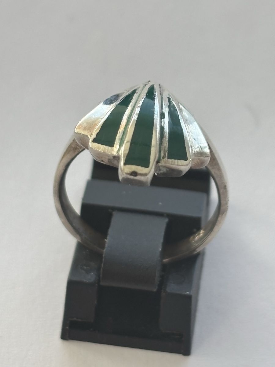 Silberring mit grünem Email , Vintage Stil, Top Zustand! (Gebraucht) in ...