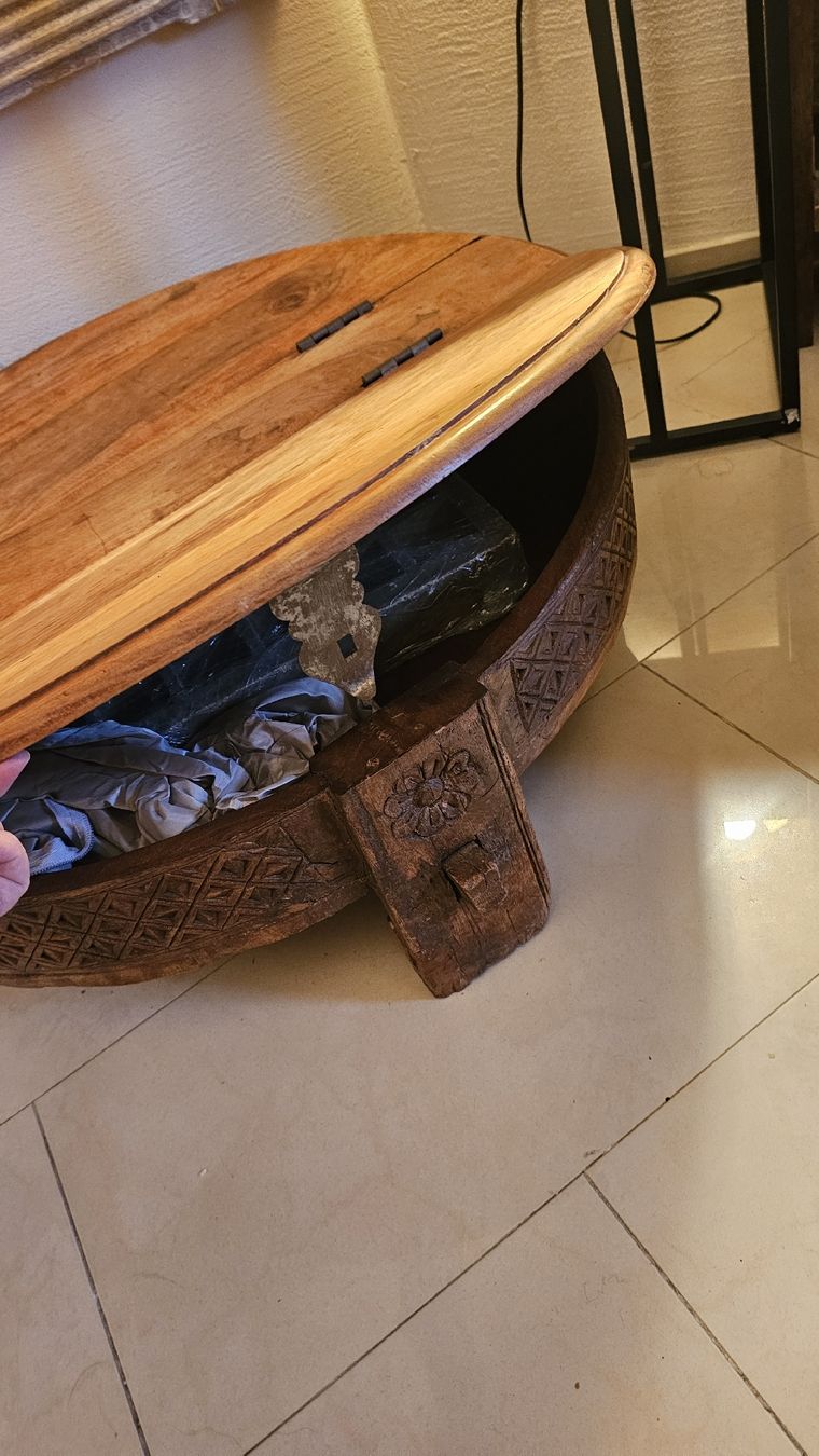 Table basse en bois massif exotique, style vintage (D'occasion) à Etoy ...