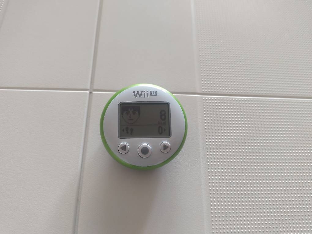 Wii Fit U mit Balance Board + Fit Meter + neue Batterien (Gebraucht) in ...