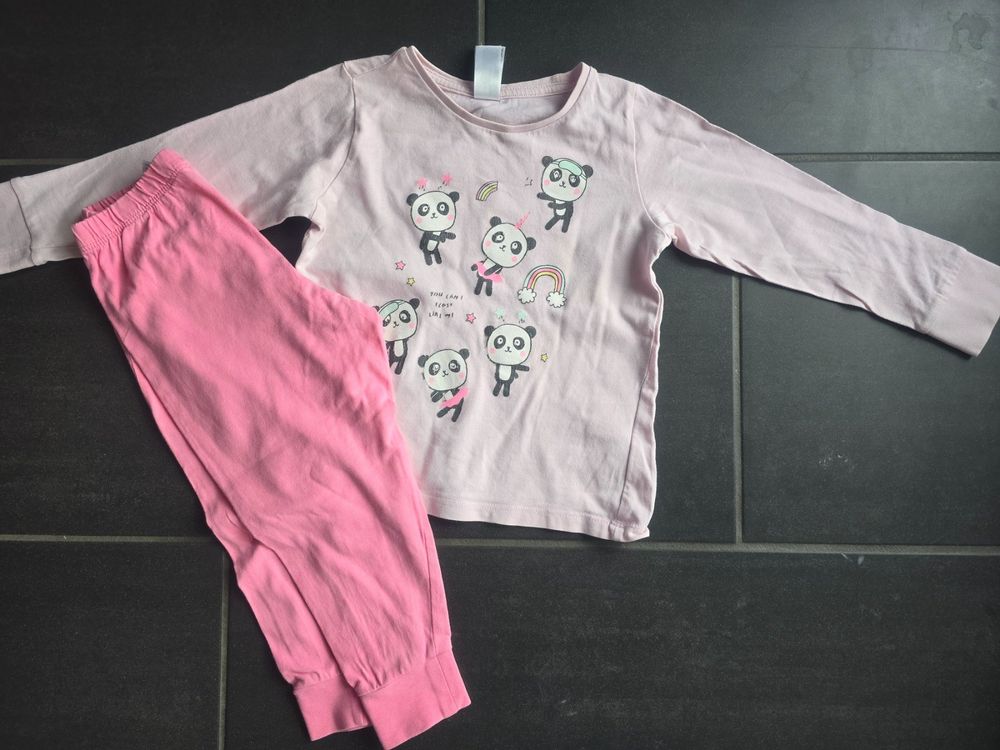 Pyjama Panda gr.92 (Gebraucht) in Unterentfelden für CHF 2 – mit Lieferung auf Ricardo kaufen